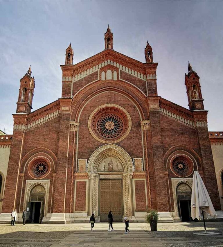 The Most Beautiful Milan Squares - Milan and Beyond