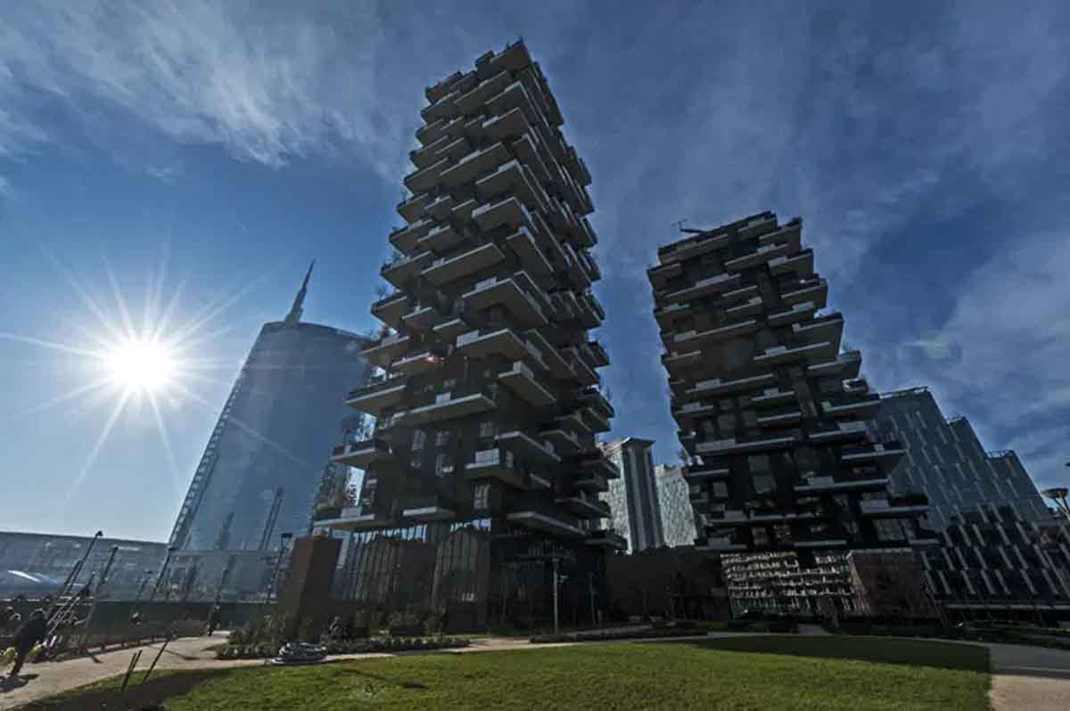14 Amazing Buildings in Milan - Milan and Beyond